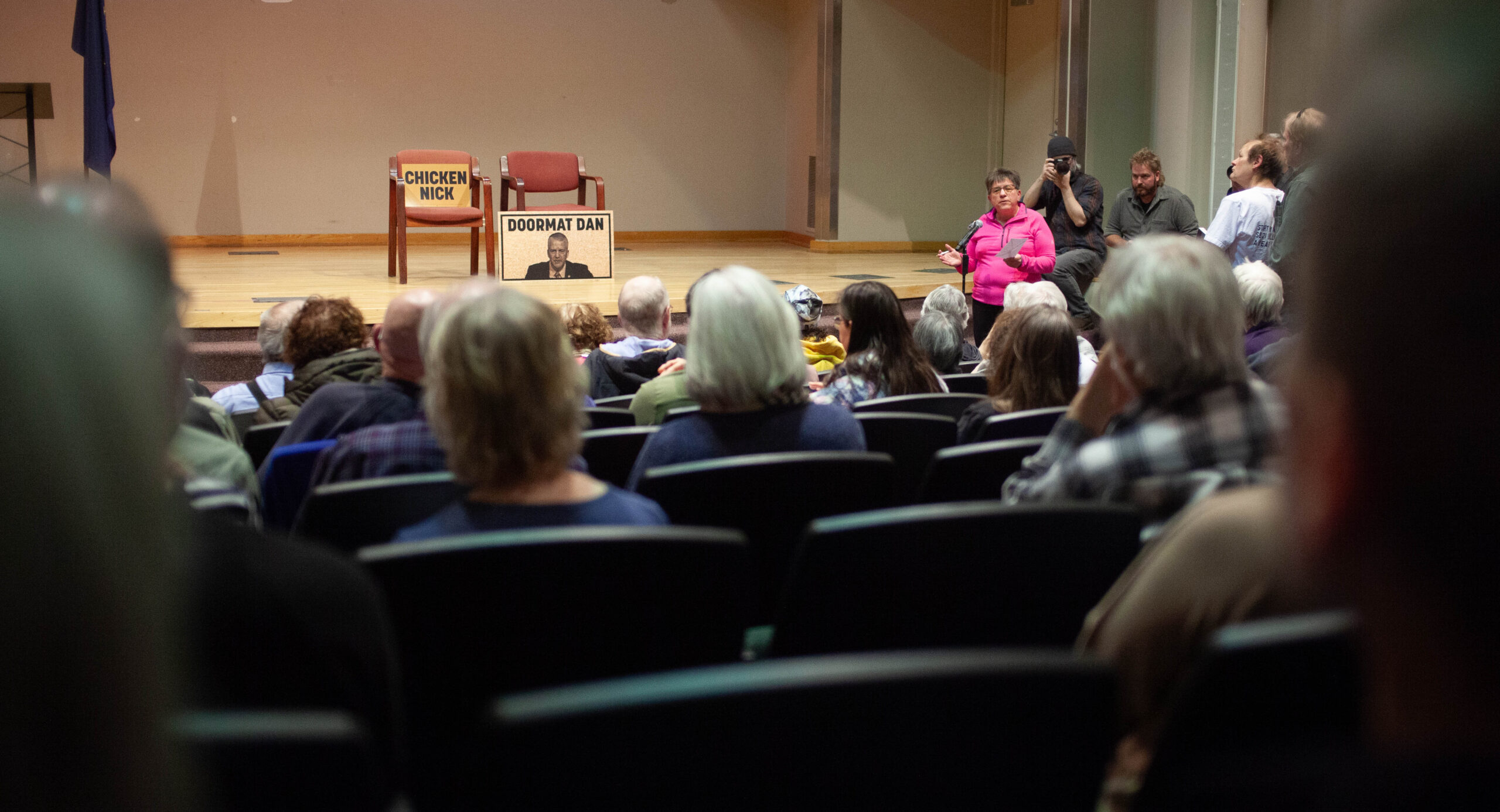 Sullivan says he doesn’t need to meet with outraged Alaskans as they ...